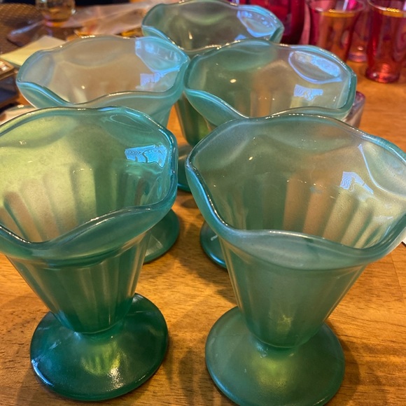 Vintage | Dining | Vintage Sundae Glasses Set Of 5 Frosted Green Very ...